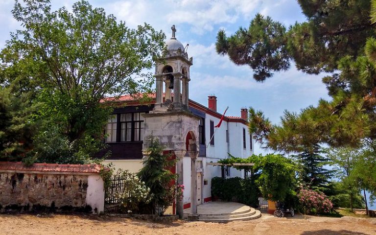 Büyükada Aya Yorgi Manastırı | Adalara Gidelim